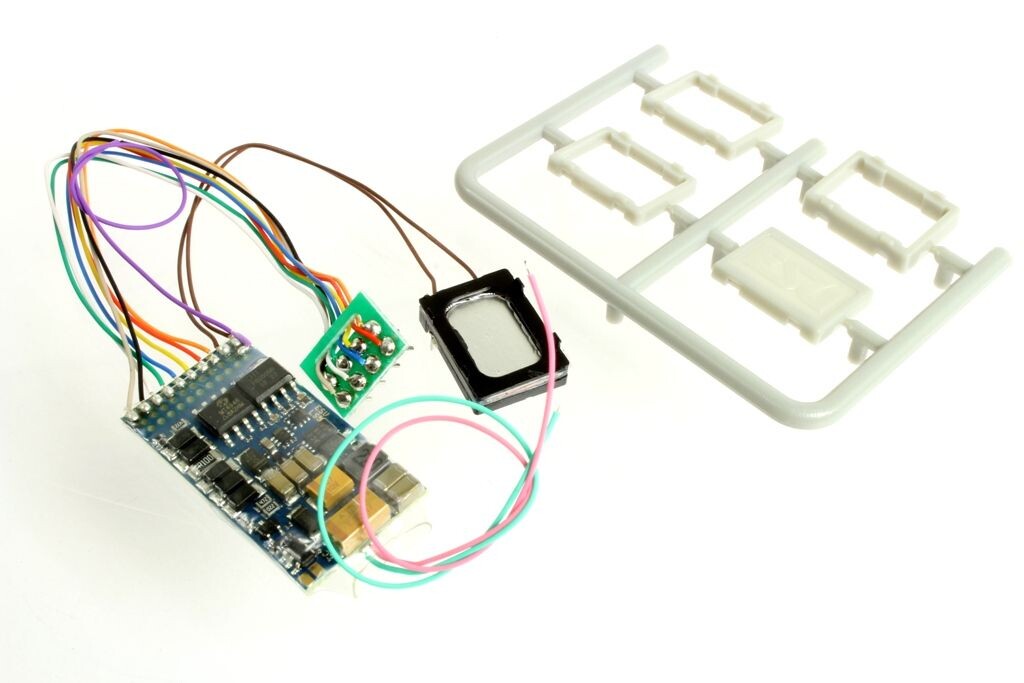 ESU 58410 LokSound 5 Sounddecoder, 8-polig NEM652, 94,50