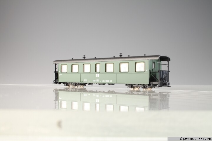 PMT 52446 Einheitspersonenwagen grün 6 Fenster Ep. IV DR, 75,70
